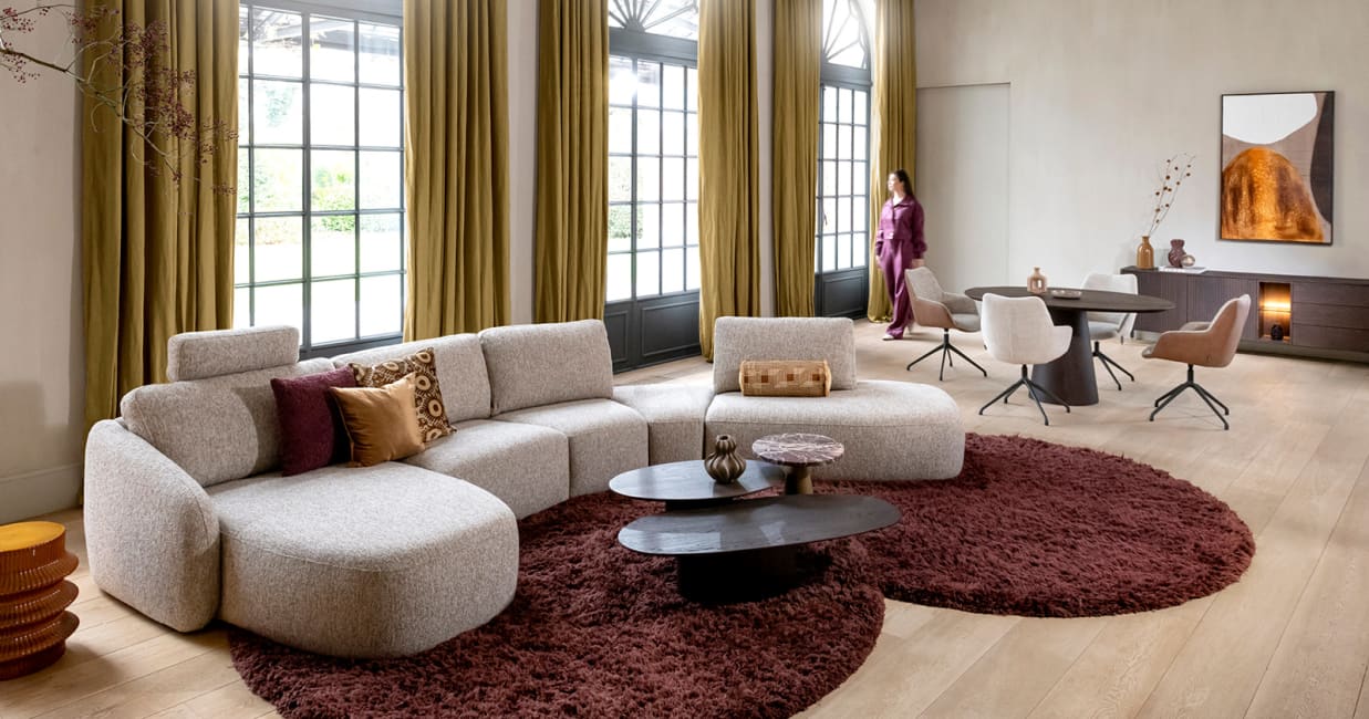 Sofa Merano von XOOON: ein Elementsofa mit abgerundeten Formen